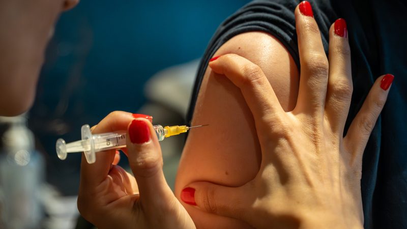VAKSINASJON OG FØRSTEHJELP – Akuttkompetanse AS